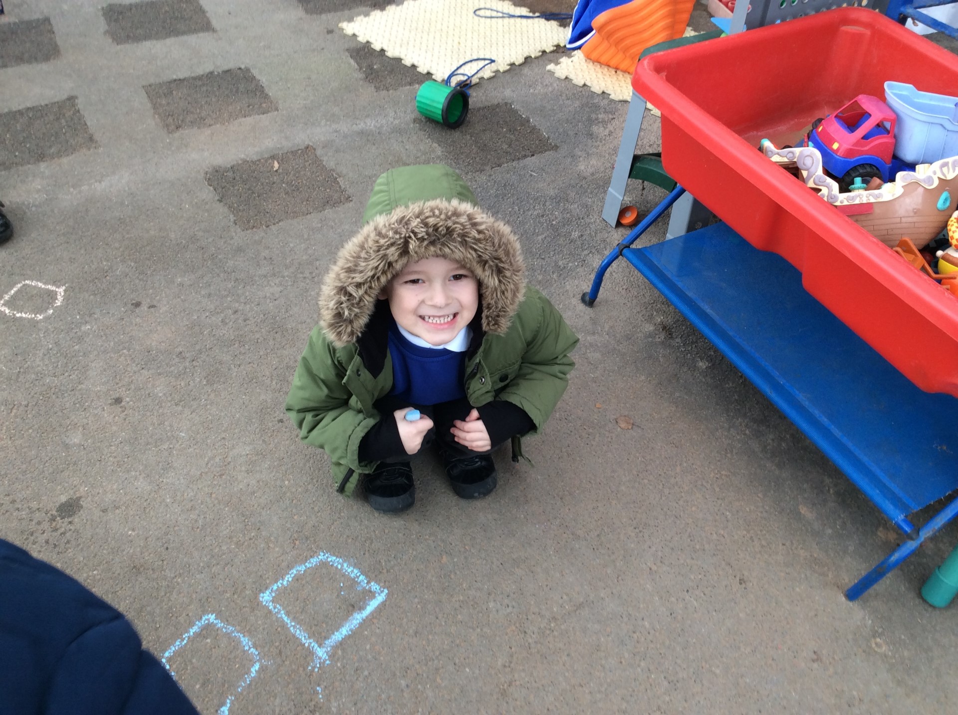 Shape hunt - Meare Village Primary School